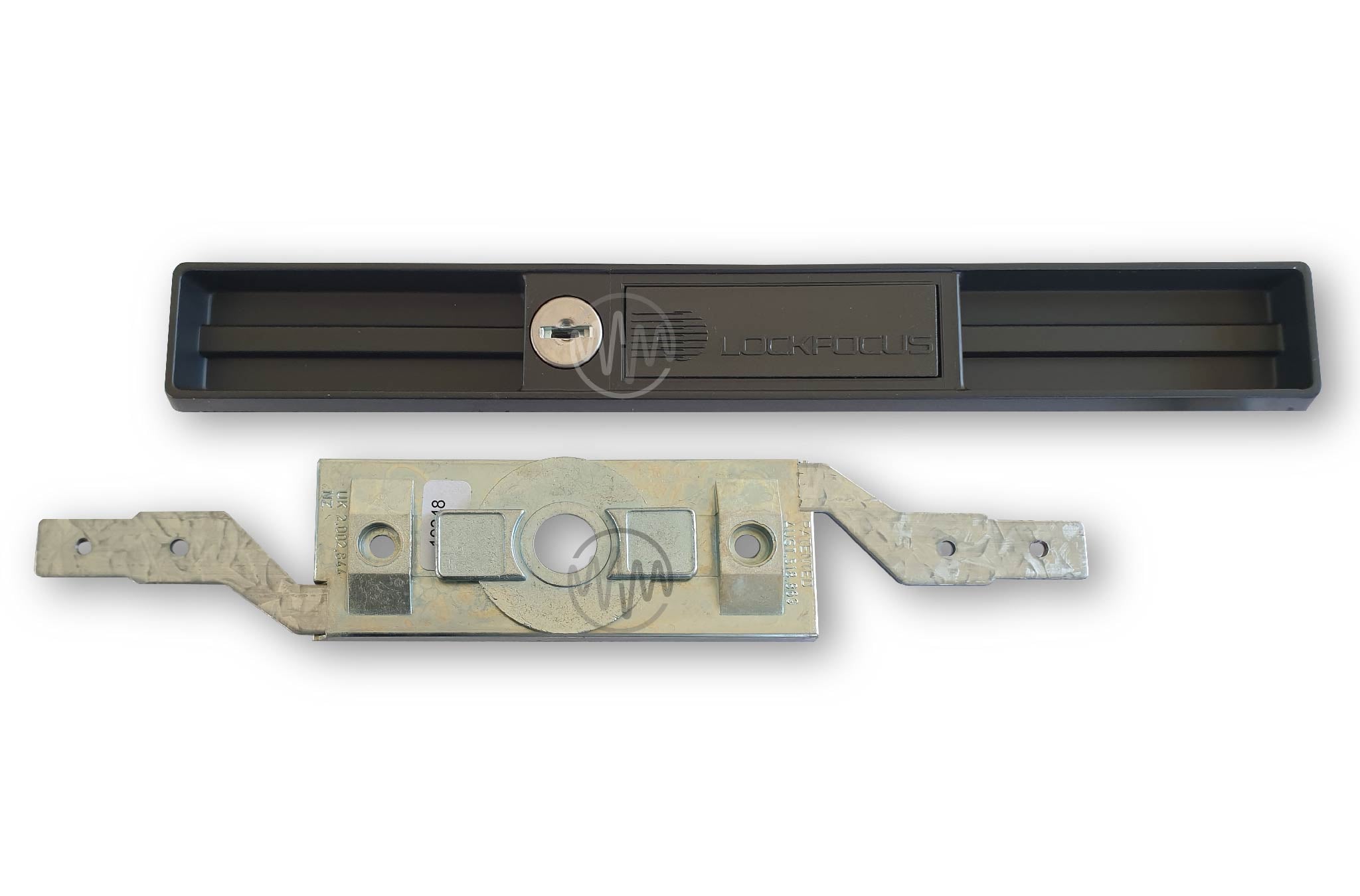 Lock Focus V4 Roller Door Lock | Remote Warehouse
